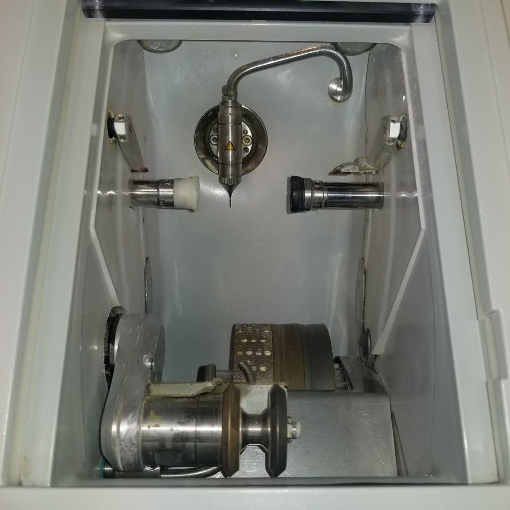 Santinelli ME-1000 Design Cut Edger ICE-9000 Blocker | The Finishing Lab